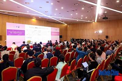 Home - DenTech China